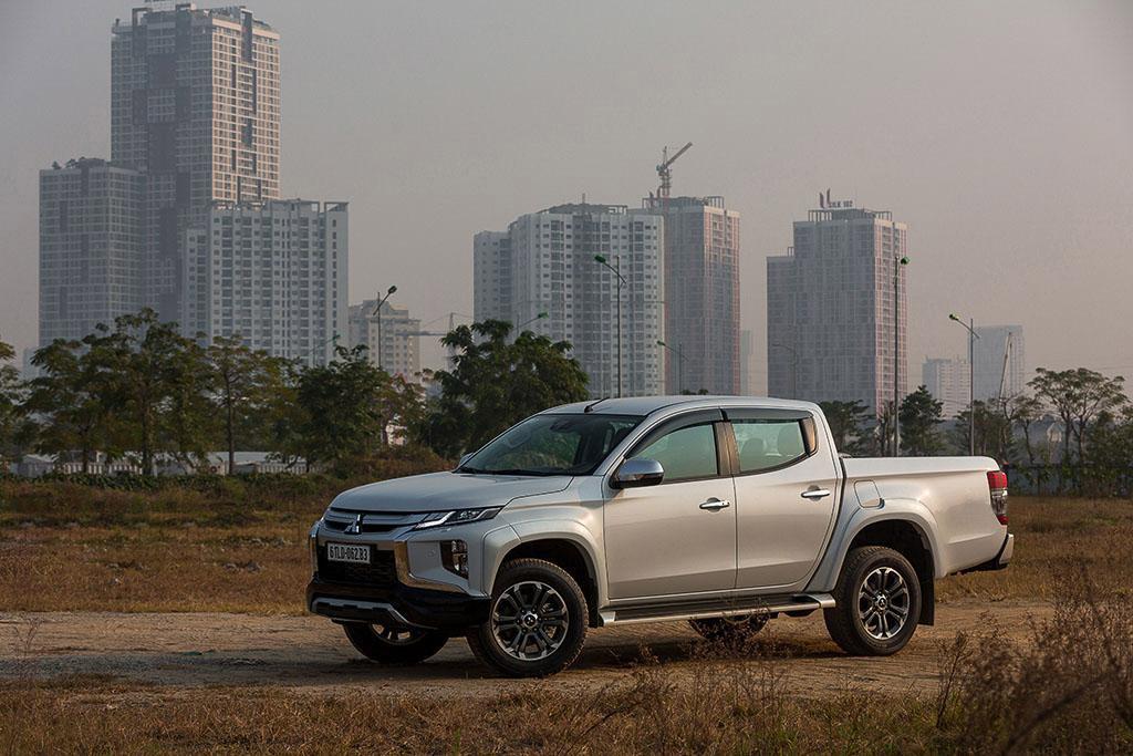 TRITON 2020 - MITSUBISHI